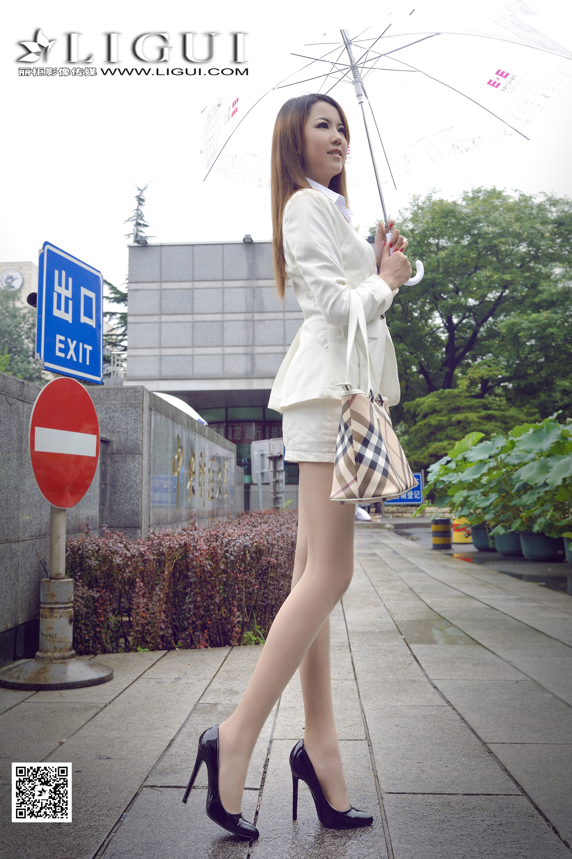 030 Ligui丽柜 2017.08.08 网络丽人 Model 可馨[31P] - 库里丝